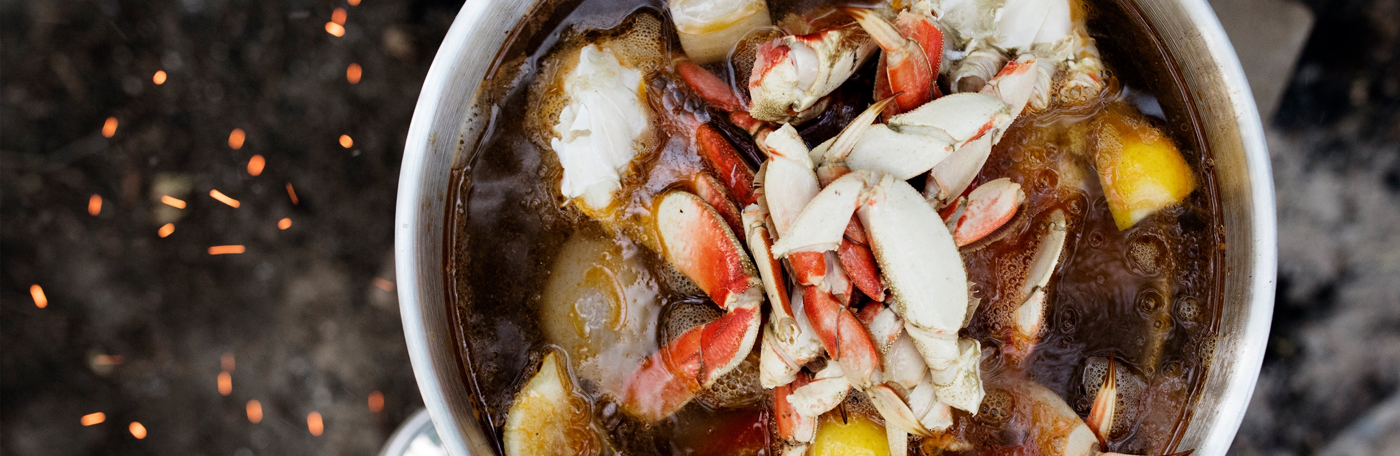 Dungeness Crab Legs | Alaskan King Crab Co.